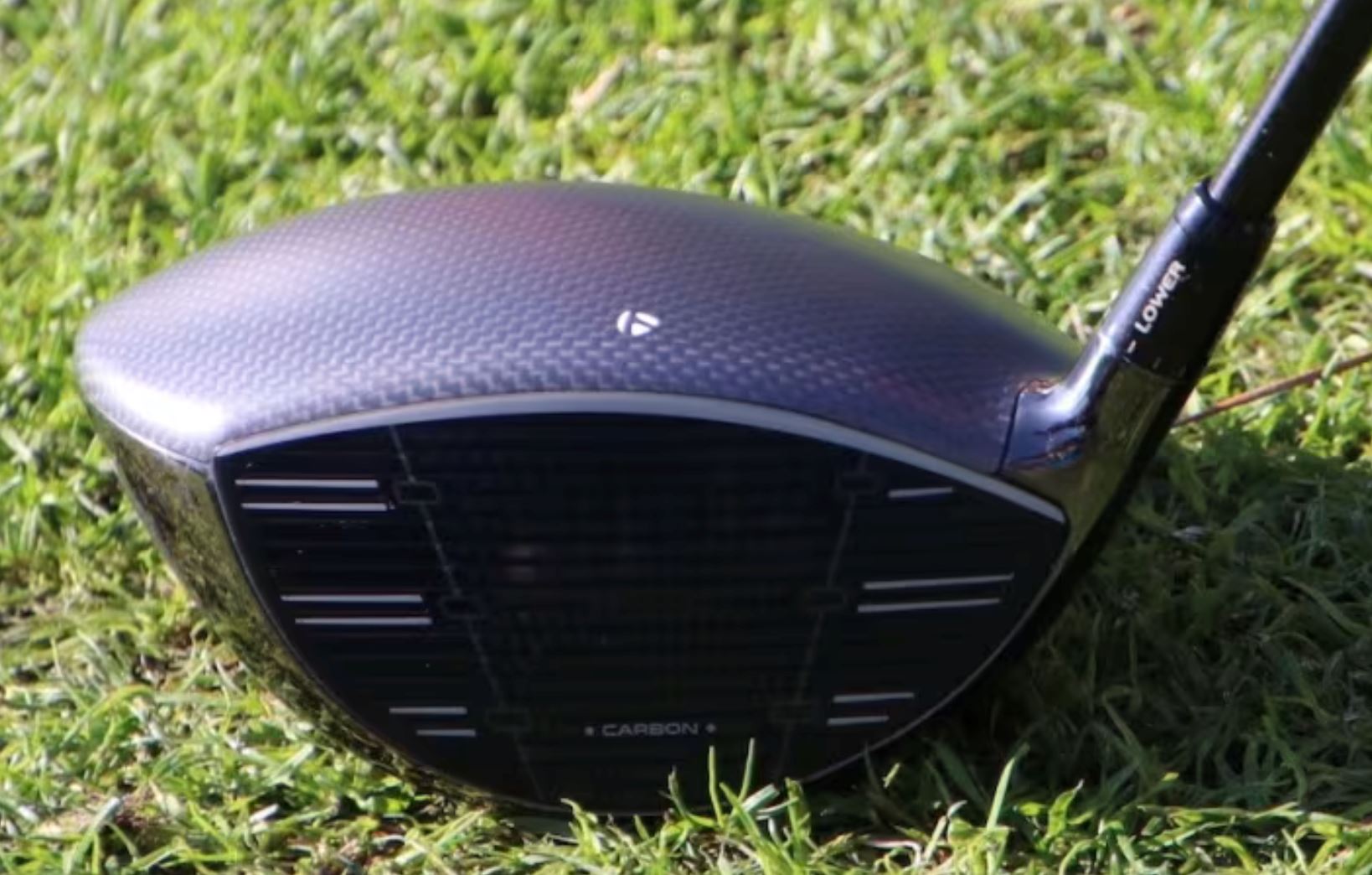 Charlie Woods juega con el QI35 VS Singh Family juega con el Callaway